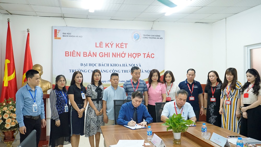 LỄ KÝ BIÊN BẢN GHI NHỚ HỢP TÁC ĐÀO TẠO GIỮA TRƯỜNG CAO ĐẲNG CÔNG THƯƠNG HÀ NỘI VÀ ĐẠI HỌC BÁCH ...